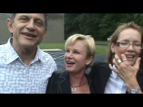 Georgian and Winnie Banov with Heidi Baker calling for Happy ...